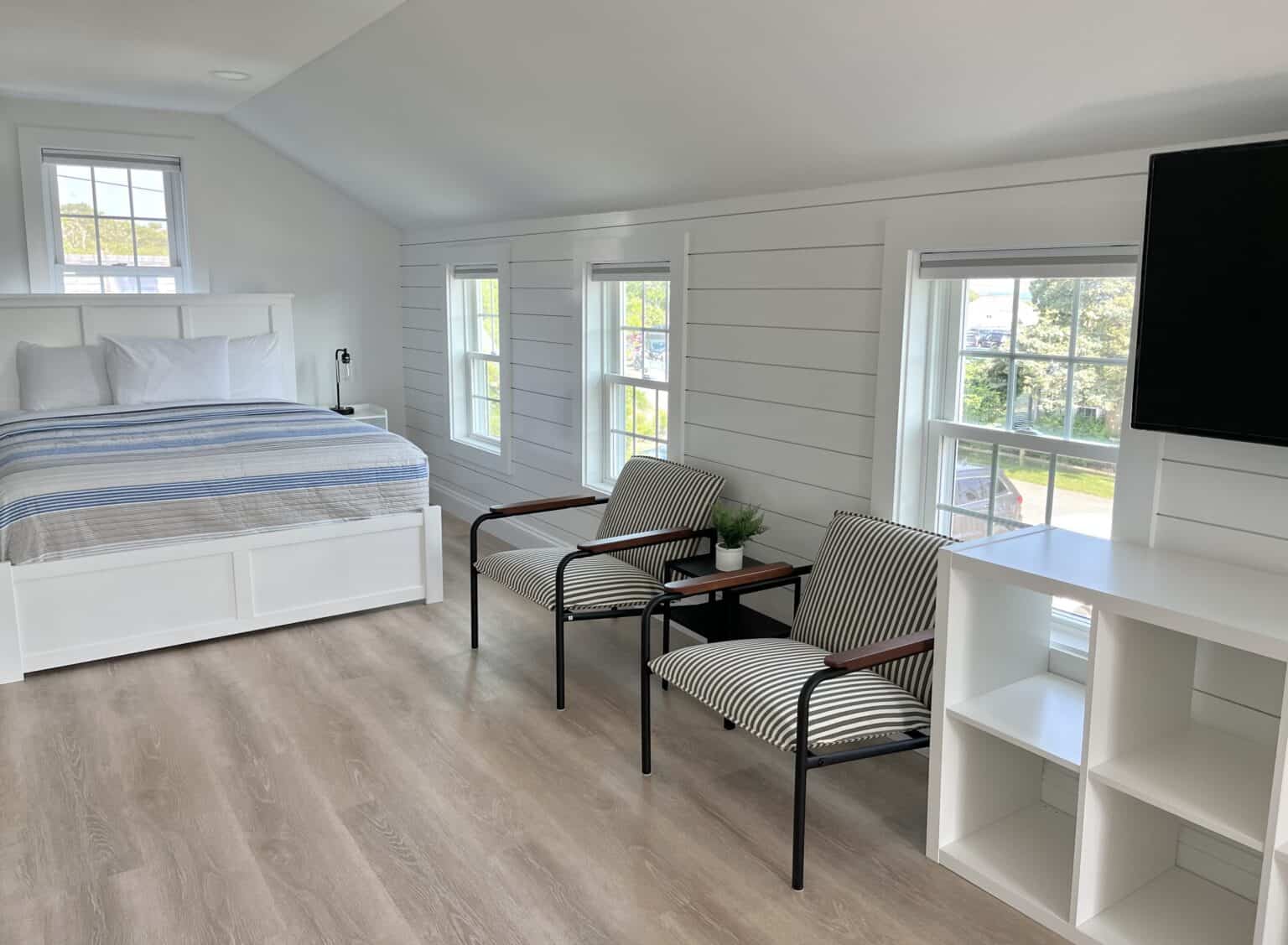 Rooms On The Beach | Kingfisher Harwich Port Hotels Cape Cod